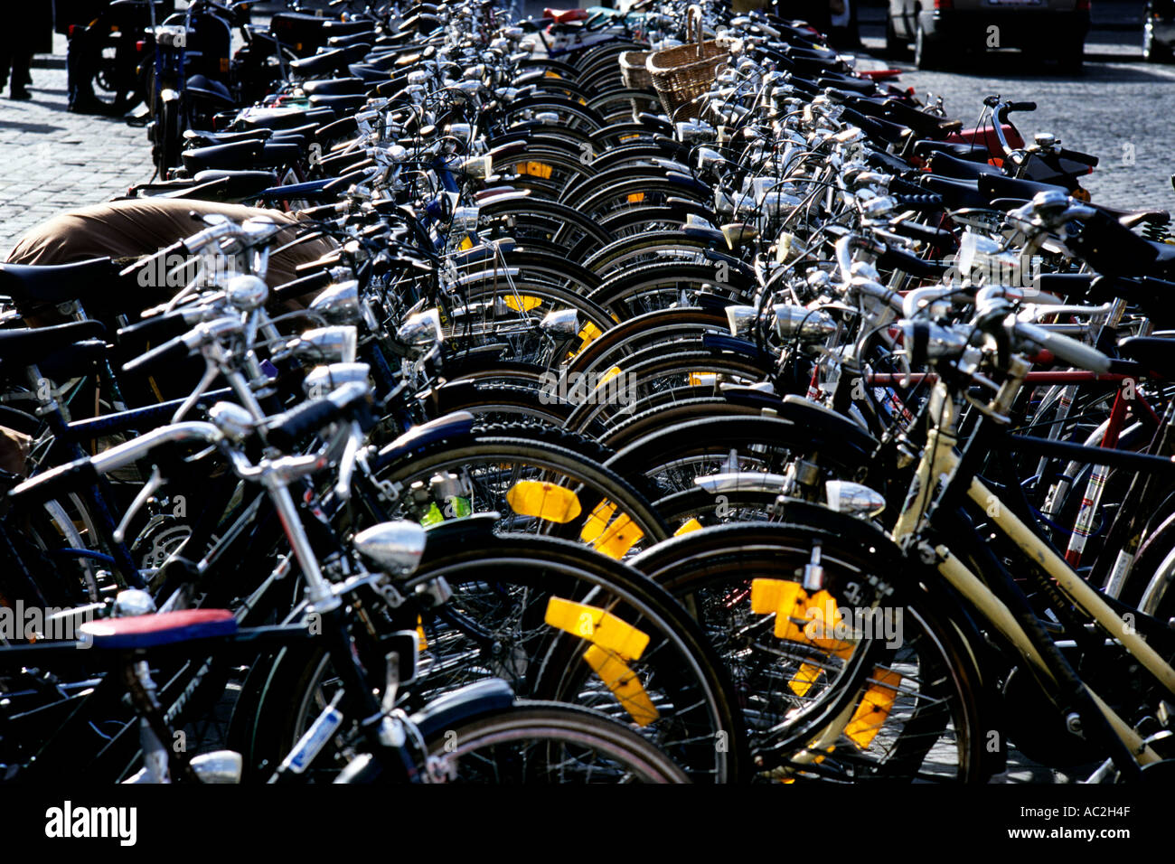 CAMBRIDGE BIKES ENGLAND 2005 Stock Photo - Alamy