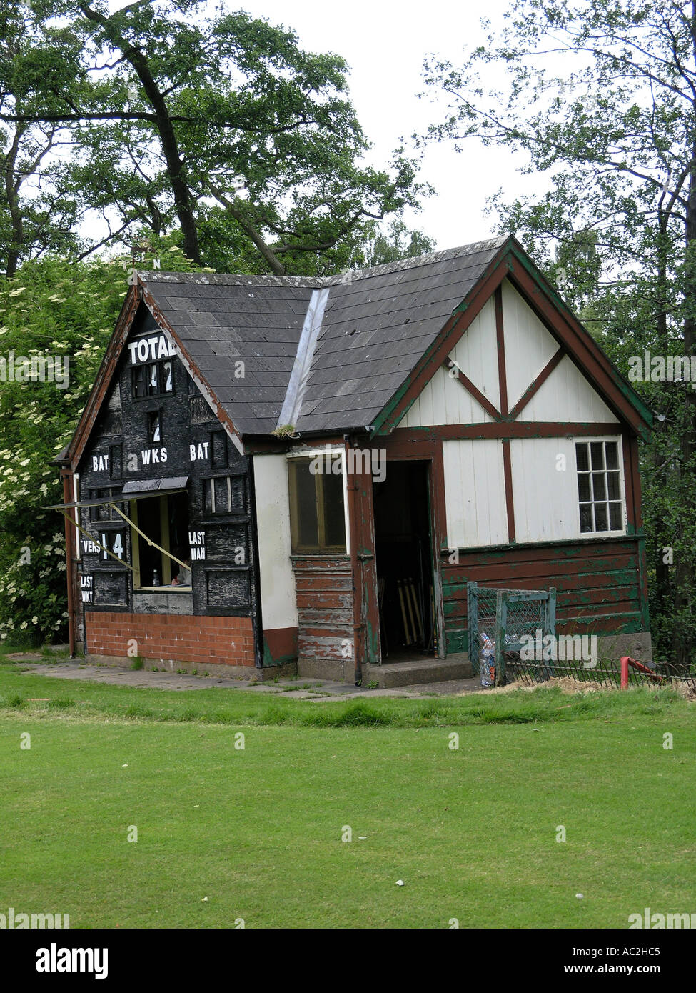 Cricket scorebox at the Cadbury sports club at Bournville Stock Photo ...