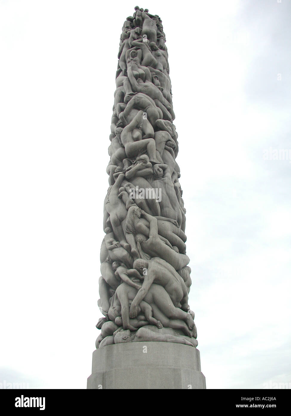 Statue in Vigelandsparken Oslo Norway Stock Photo - Alamy