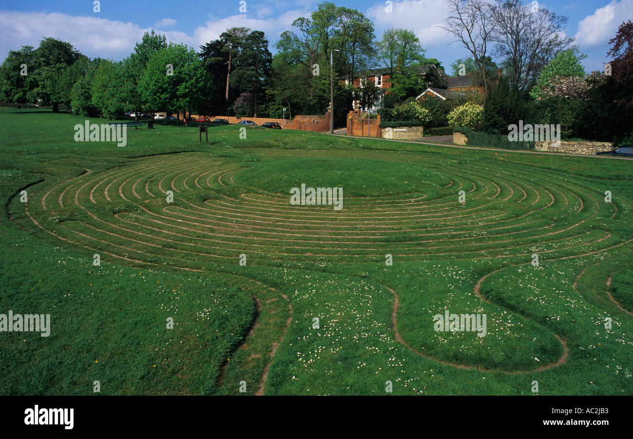 Turf maze hi-res stock photography and images - Alamy