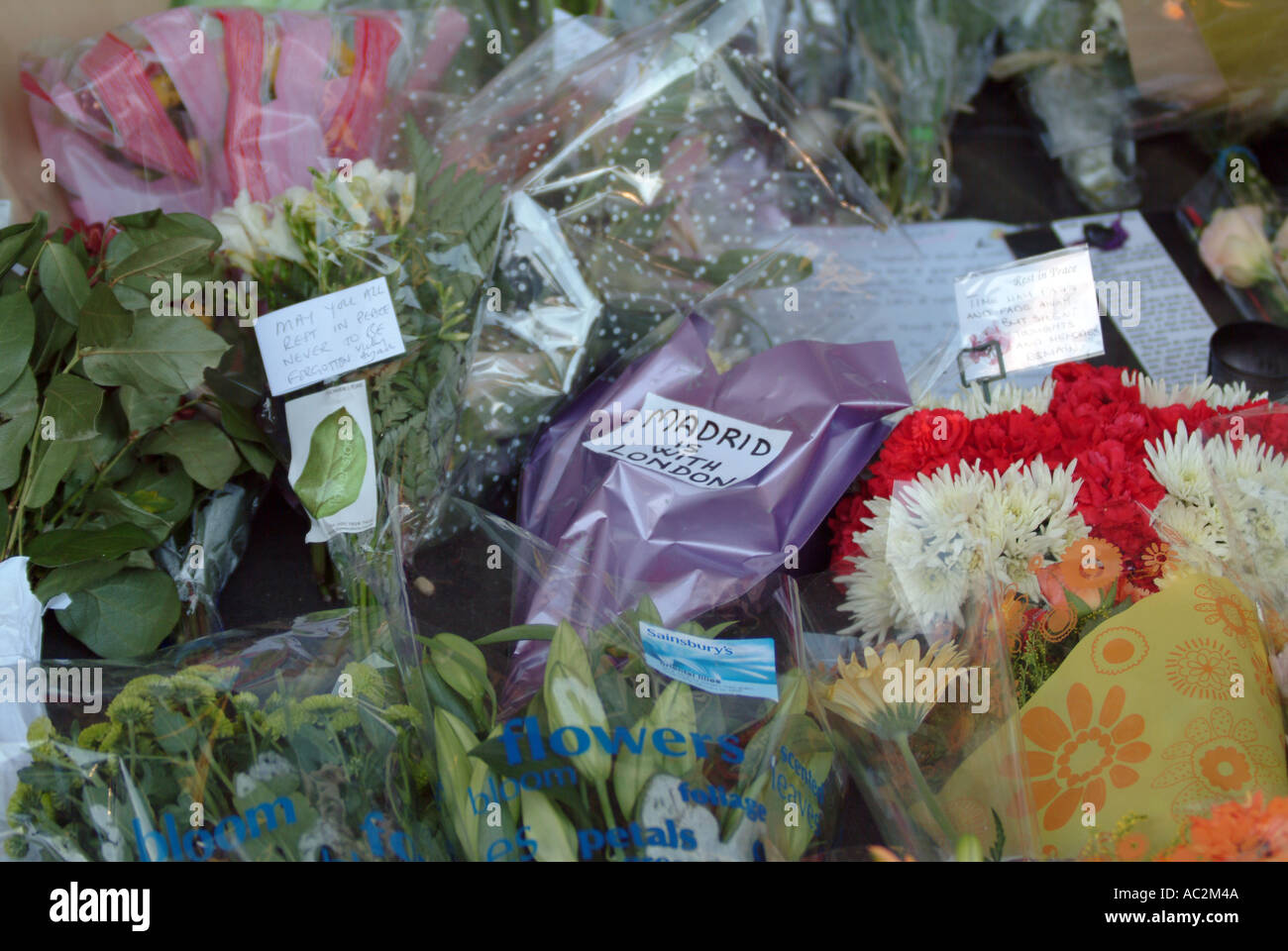 July 2005 kings cross hi-res stock photography and images - Alamy