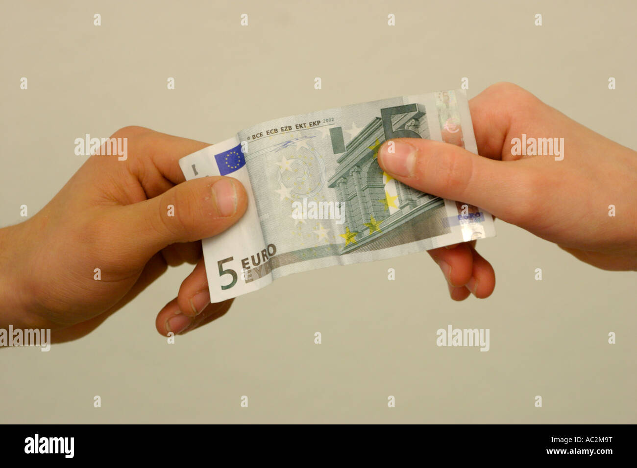 money changing hands Stock Photo - Alamy