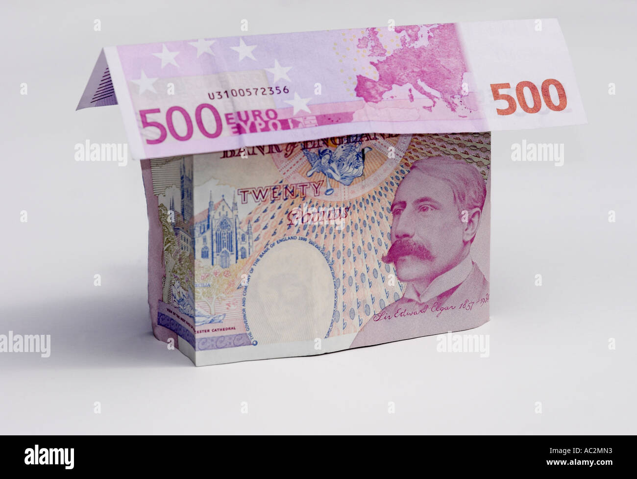 Folded banknote sterling hi-res stock photography and images - Alamy