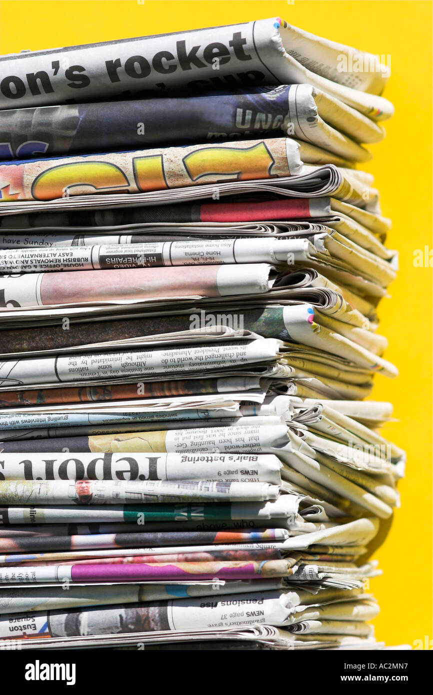 Folded newspapers hi-res stock photography and images - Alamy