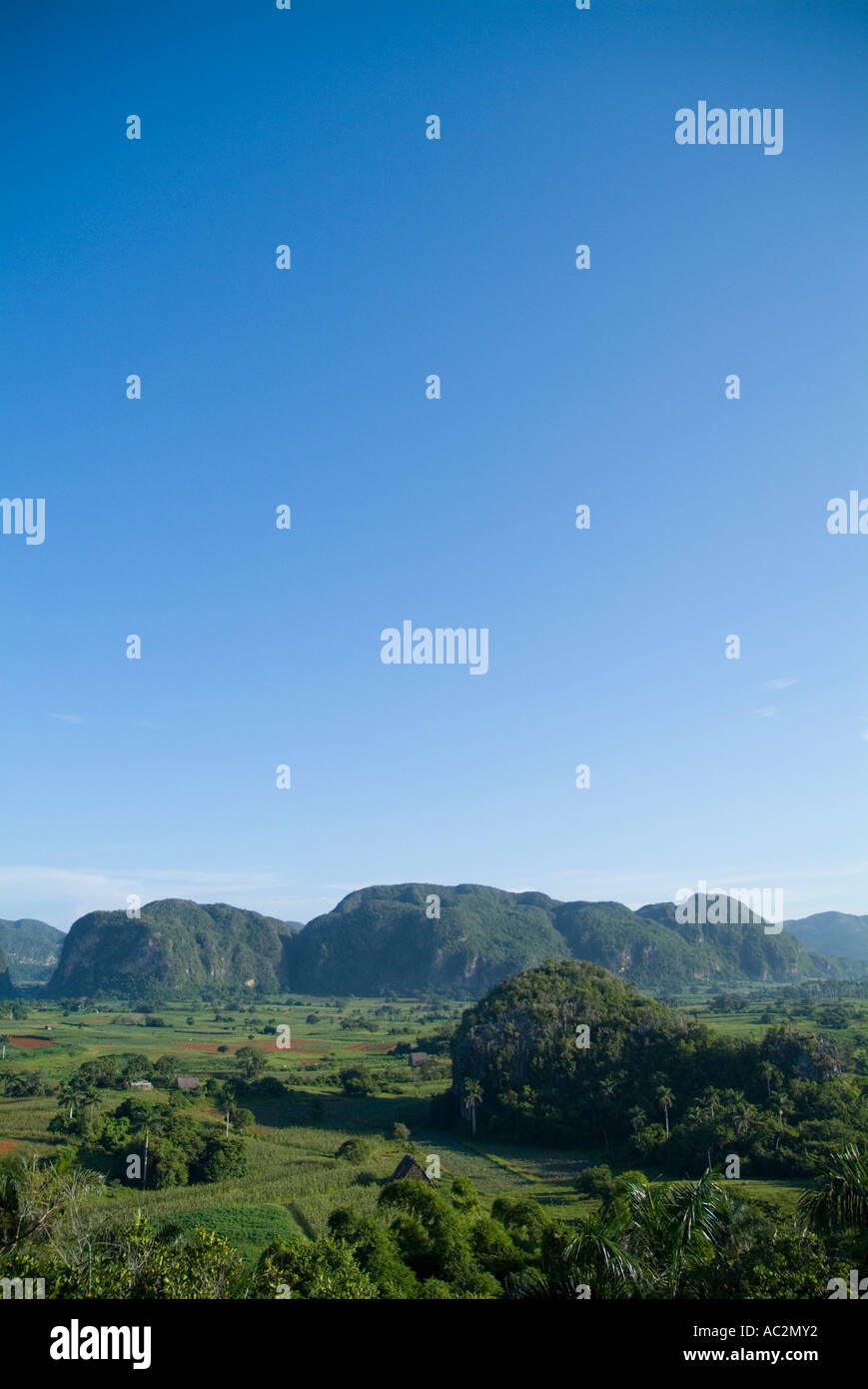 Cuban landscapes hi-res stock photography and images - Alamy