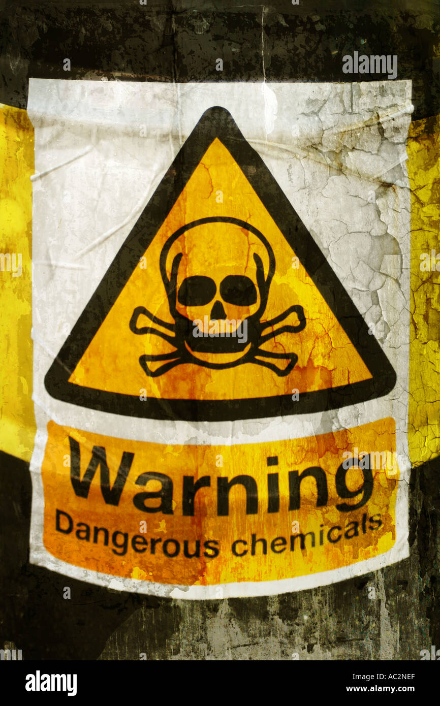 Dangerous warning label hi-res stock photography and images - Alamy