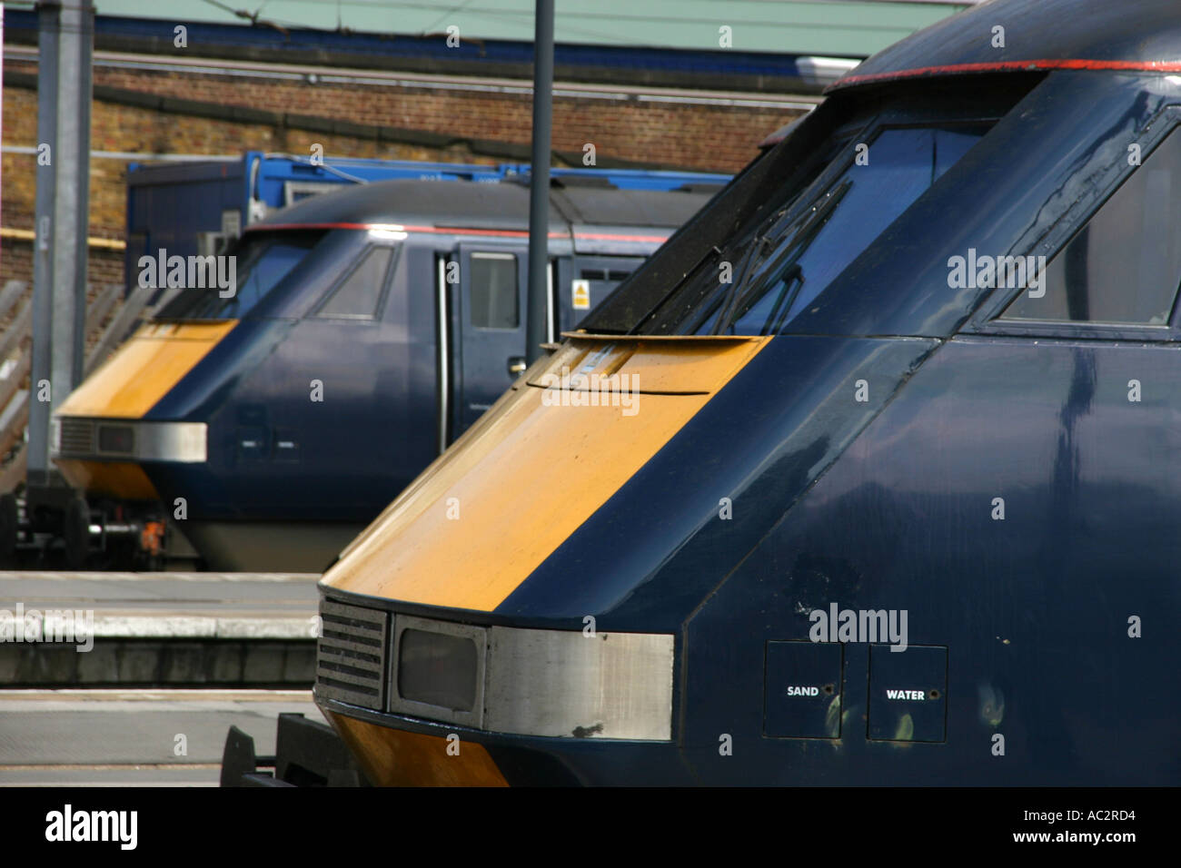 GNER express trains Kings Cross Station Stock Photo - Alamy