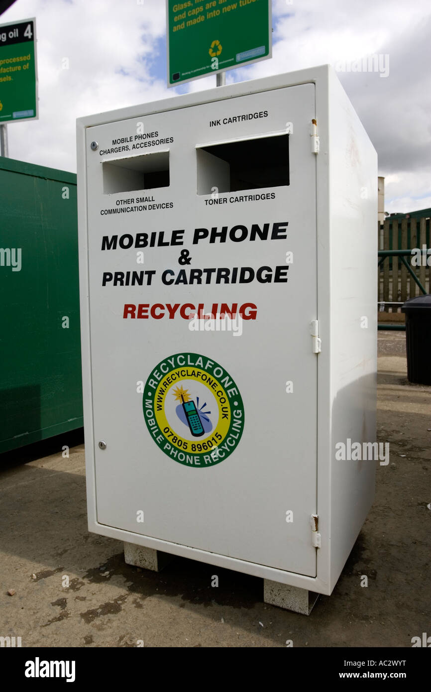 Recyclafone hi-res stock photography and images - Alamy