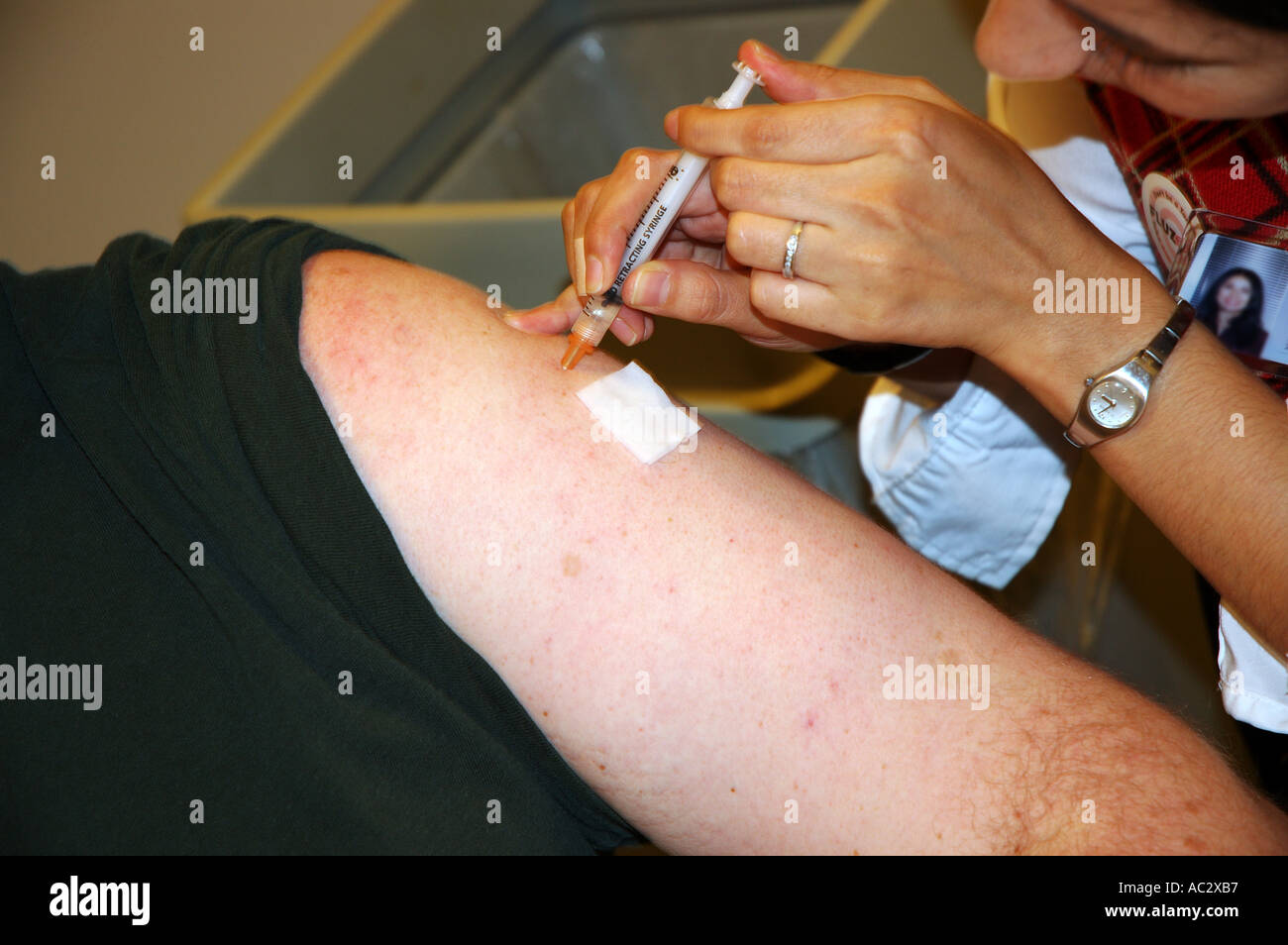 Flu patient hi-res stock photography and images - Alamy