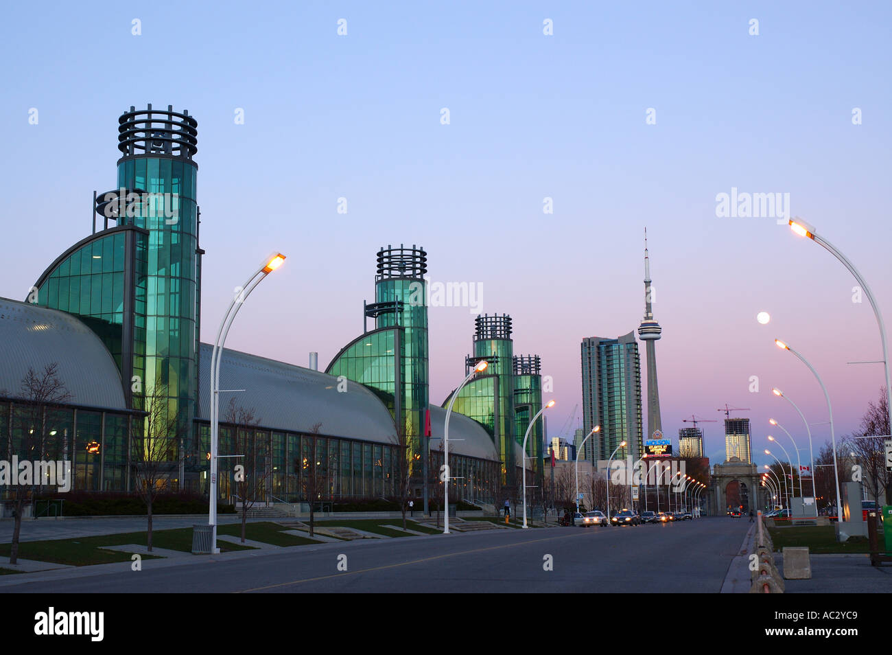Toronto cn tower interior hi-res stock photography and images - Alamy