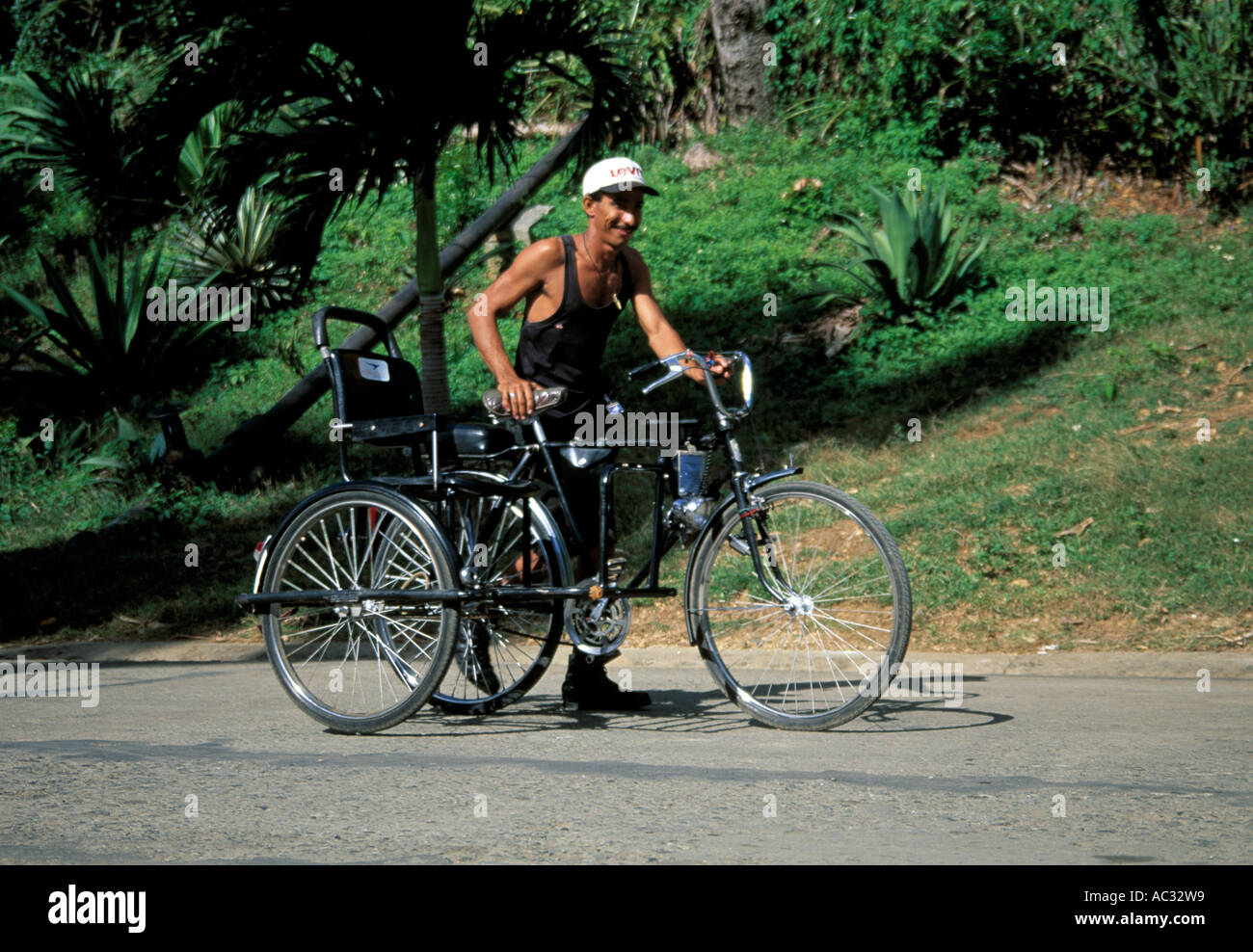 Three wheeled bicycle hi-res stock photography and images - Alamy