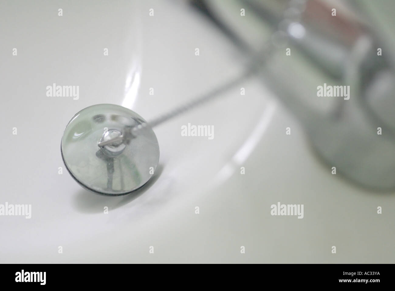 Bath plug hole hi-res stock photography and images - Alamy