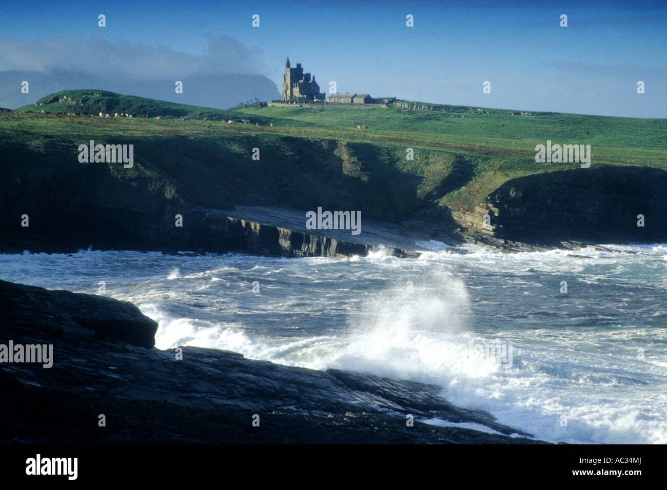 Mullaghmore peninsula at Sligo, Ireland Stock Photo - Alamy