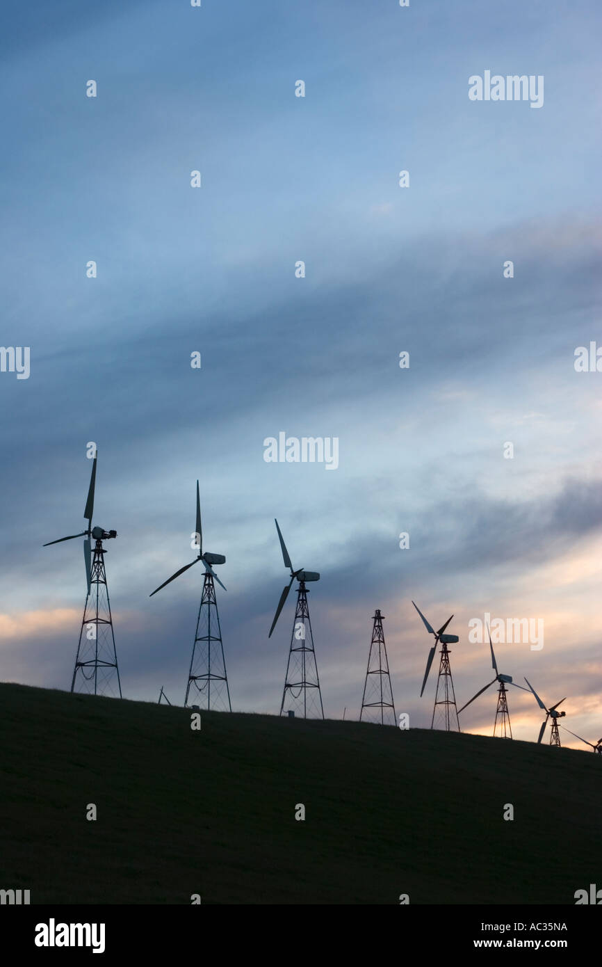 Altamont pass wind resource area hi-res stock photography and images ...