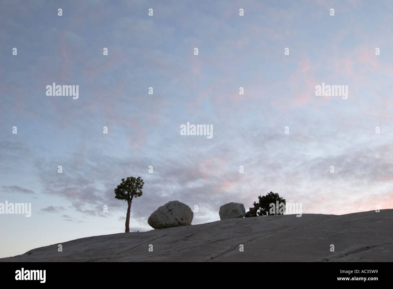 Yosemite geological features hi-res stock photography and images - Alamy