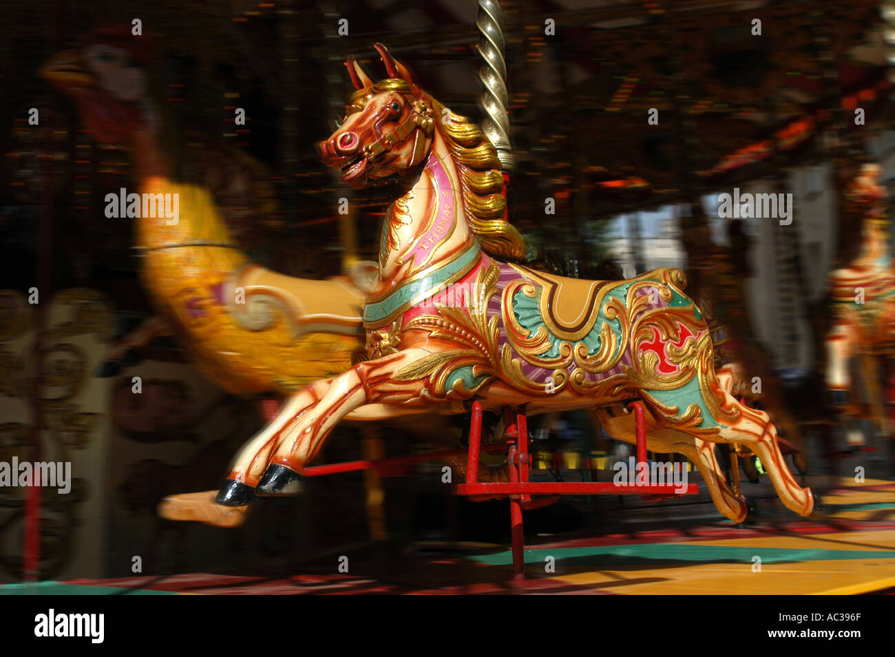 Fairground oxfordshire hi-res stock photography and images - Alamy