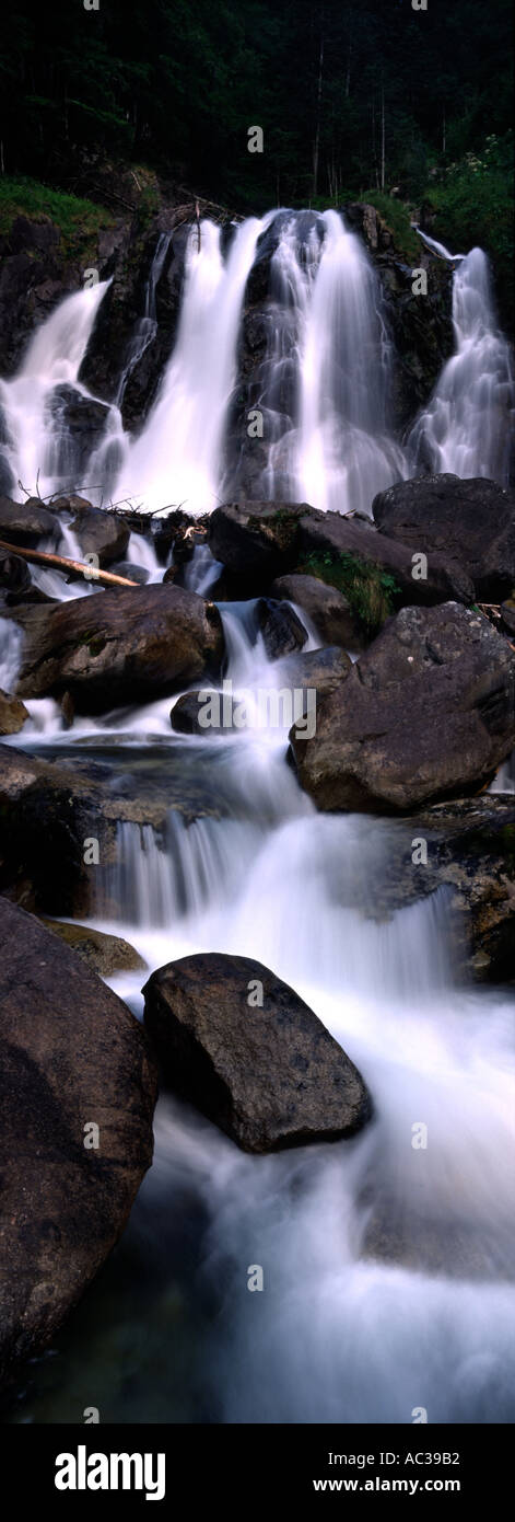 Lutour cascade hi-res stock photography and images - Alamy