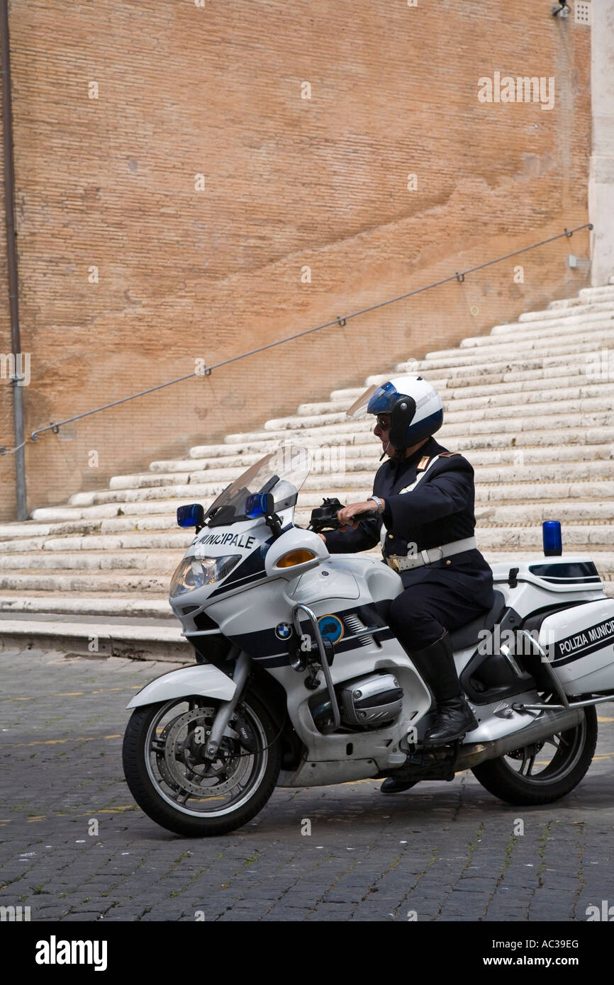 Motorcycle officer of the Poliza Municipale Rome Italy Stock Photo - Alamy