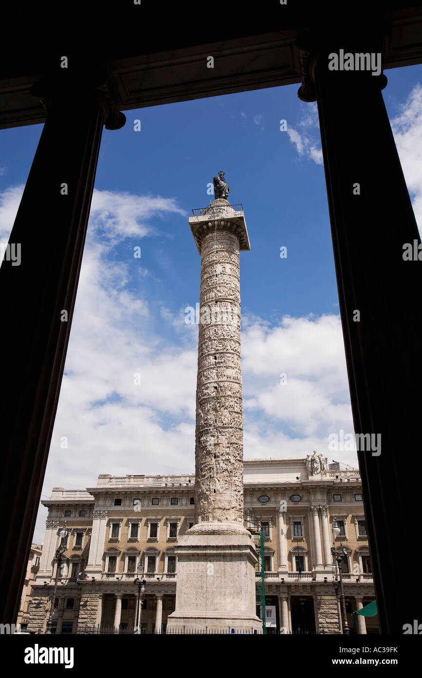 Colonna at Piazza Colonna Rome Italy Stock Photo - Alamy