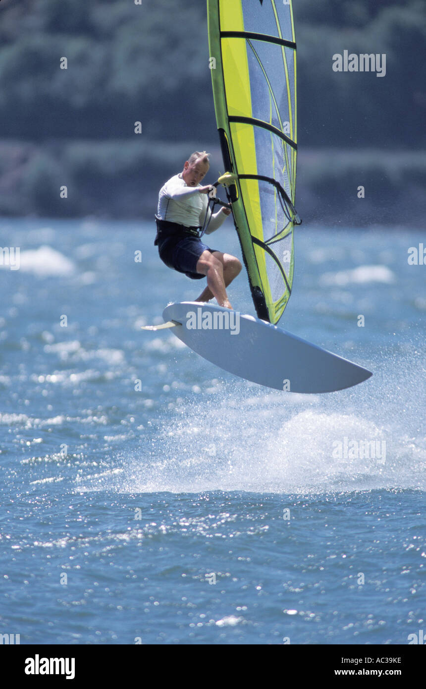 Airborne windsurfer hi-res stock photography and images - Alamy