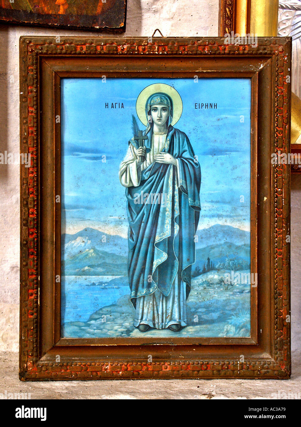 Saint holding cross hi-res stock photography and images - Alamy