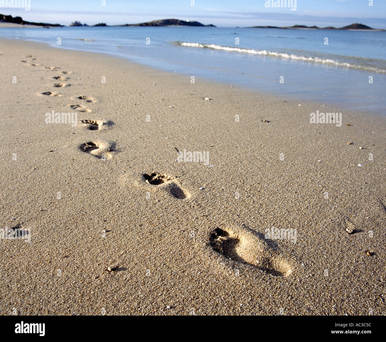 Pentle bay tresco scilly isles hi-res stock photography and images - Alamy