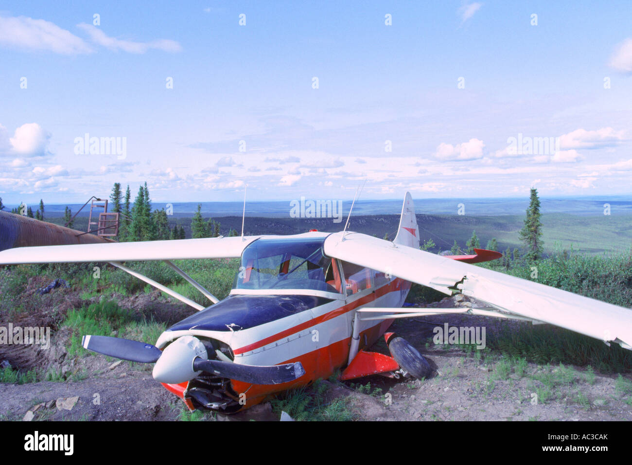 Airplane crash scene hi-res stock photography and images - Alamy