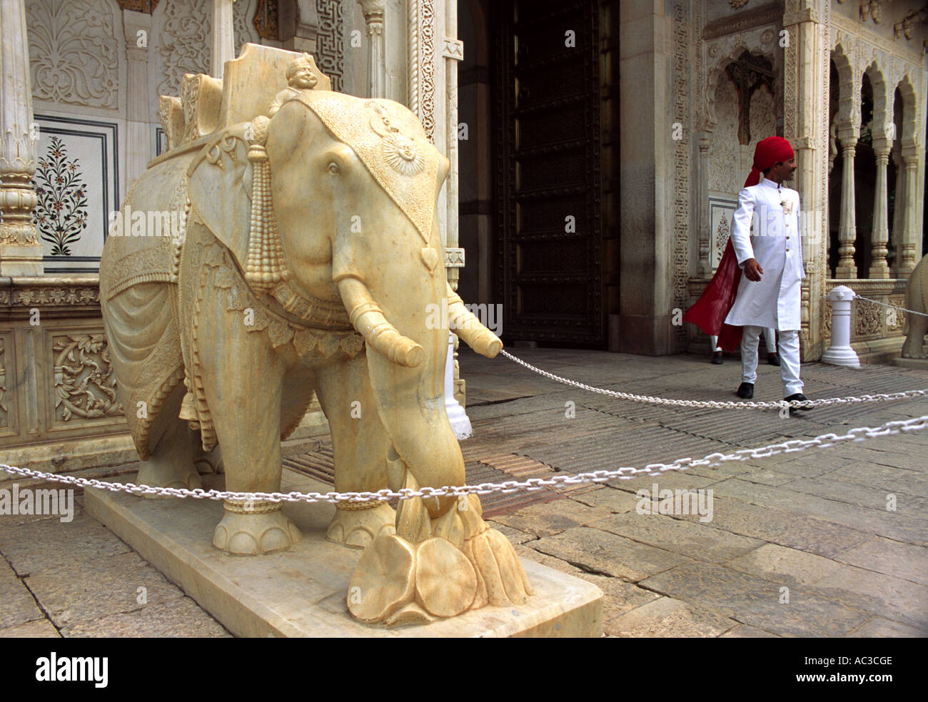 Mahara hi-res stock photography and images - Alamy