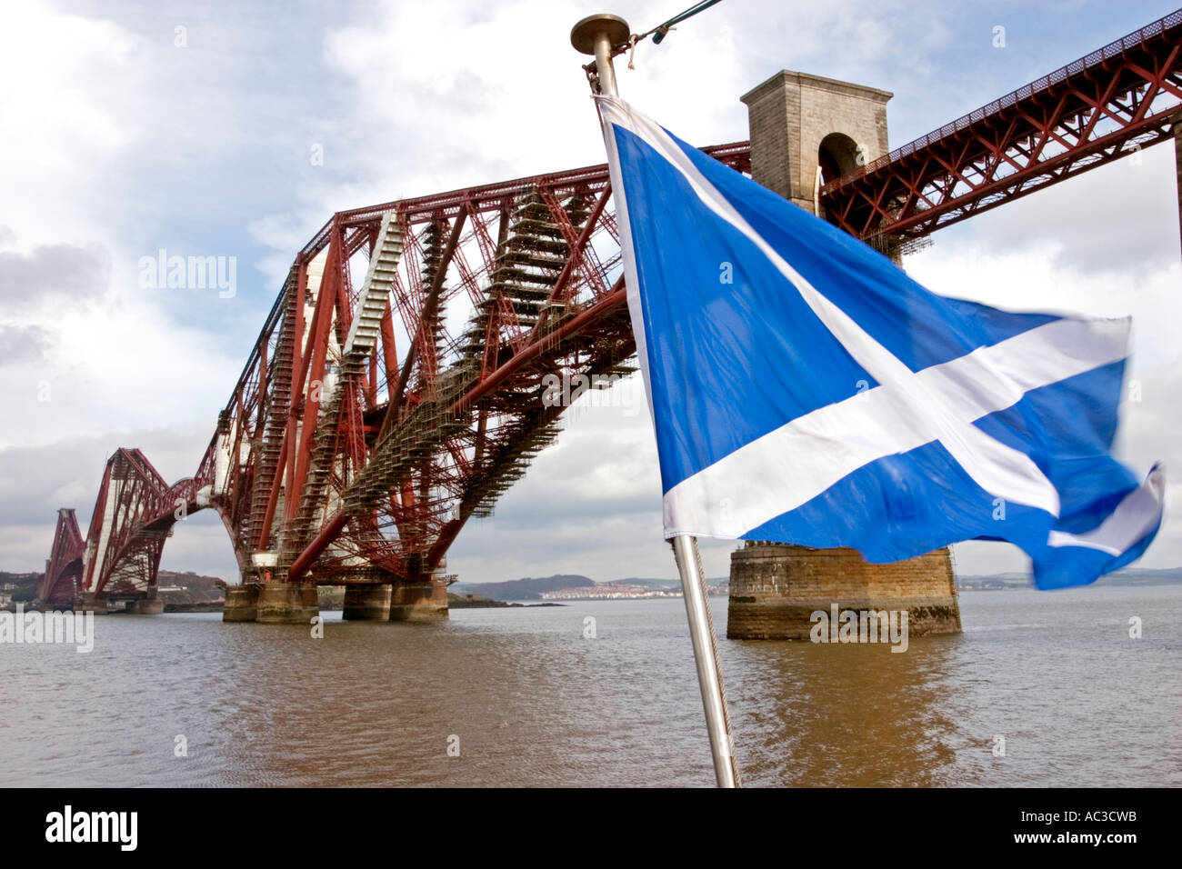 Cantilever flag hi-res stock photography and images - Alamy
