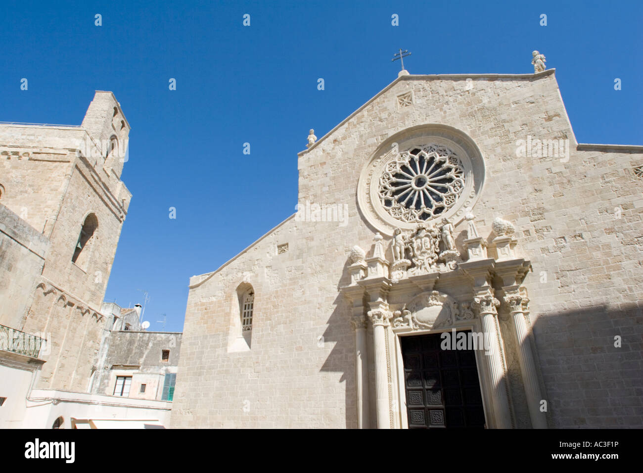 Entrance to Ótranto Cathedral, Puglia, Italy Stock Photo - Alamy