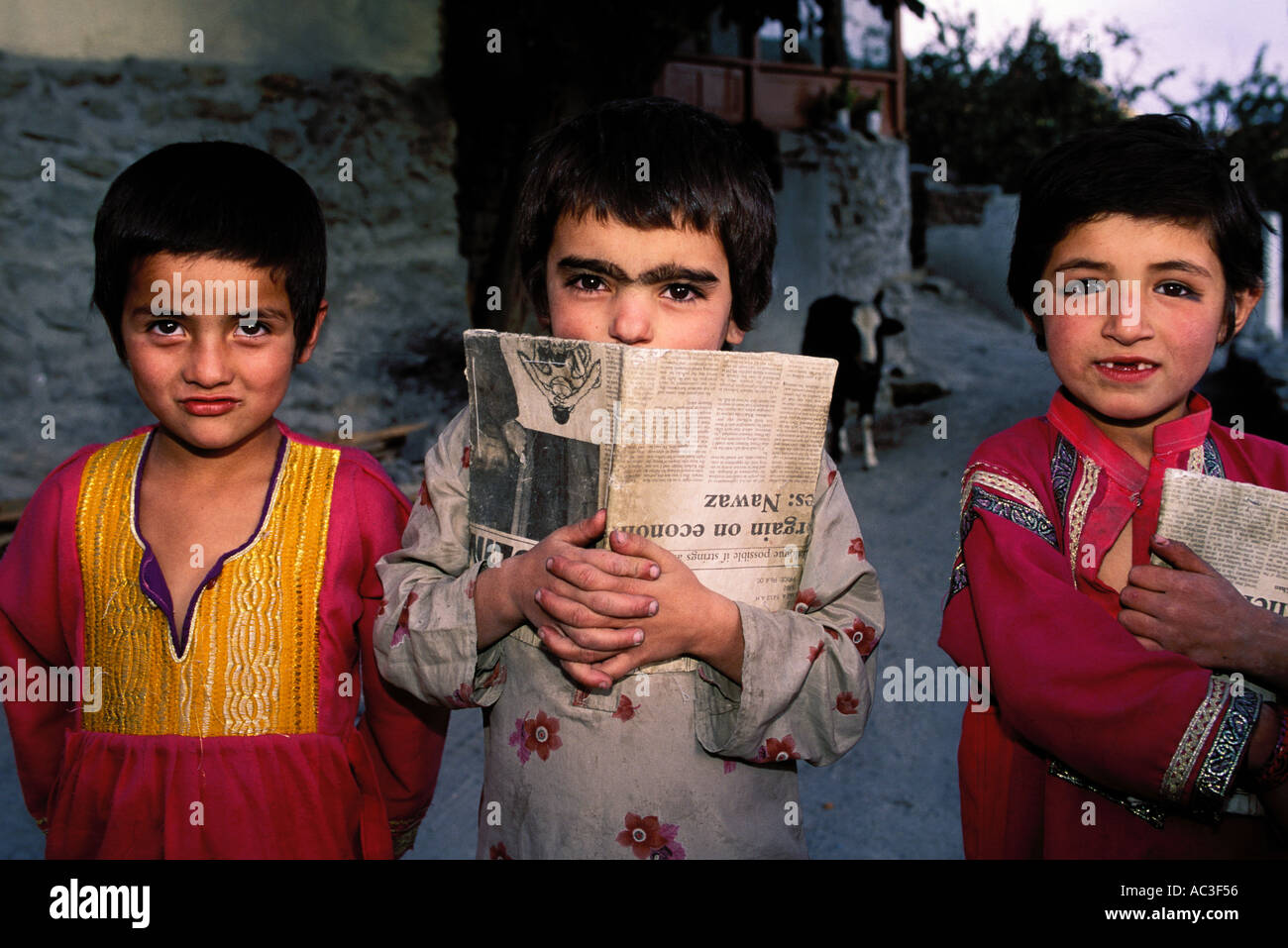 Hunza girls hi-res stock photography and images - Alamy