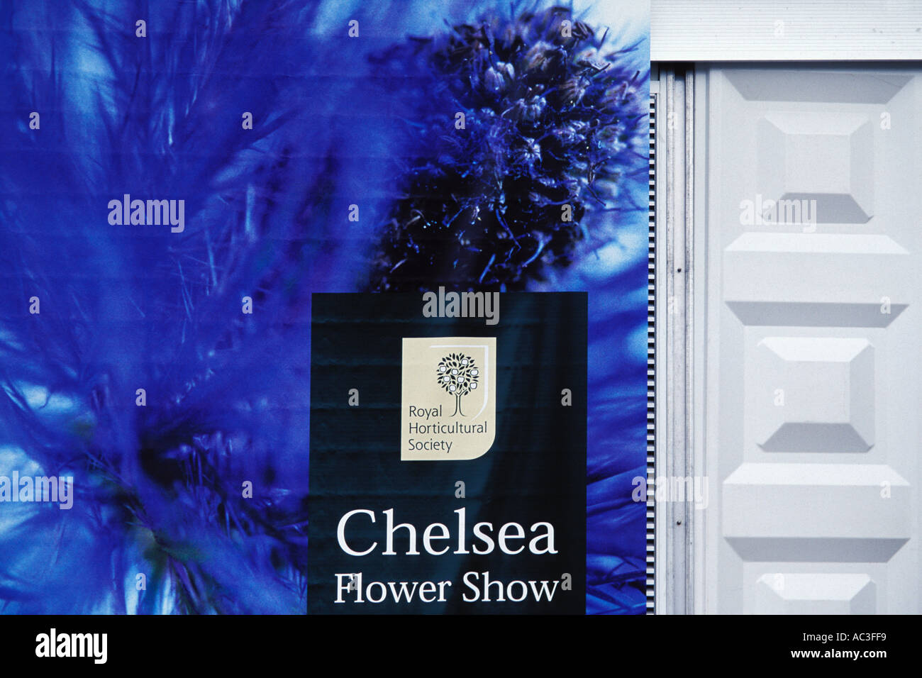 England, Chelsea Flower Show, Advertising Banner Stock Photo - Alamy