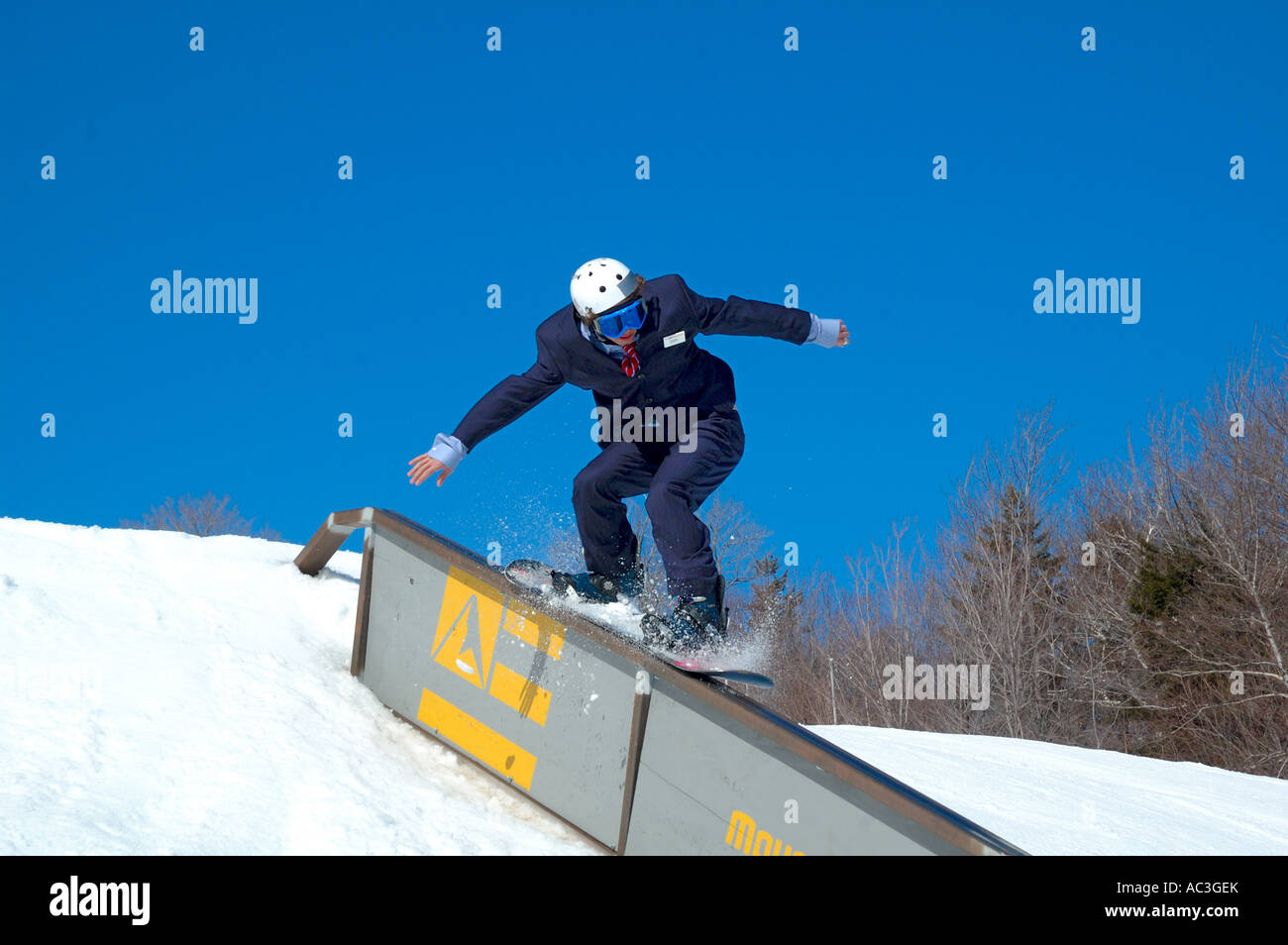 Snowboarding Rail High Resolution Stock Photography and Images - Alamy