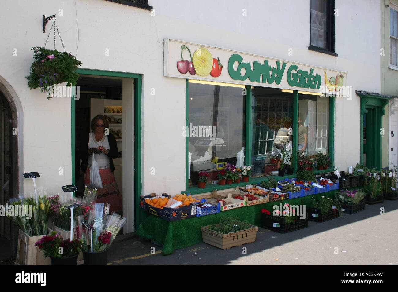 Traditional Fruit Shop. Norfolk Stock Photo - Alamy