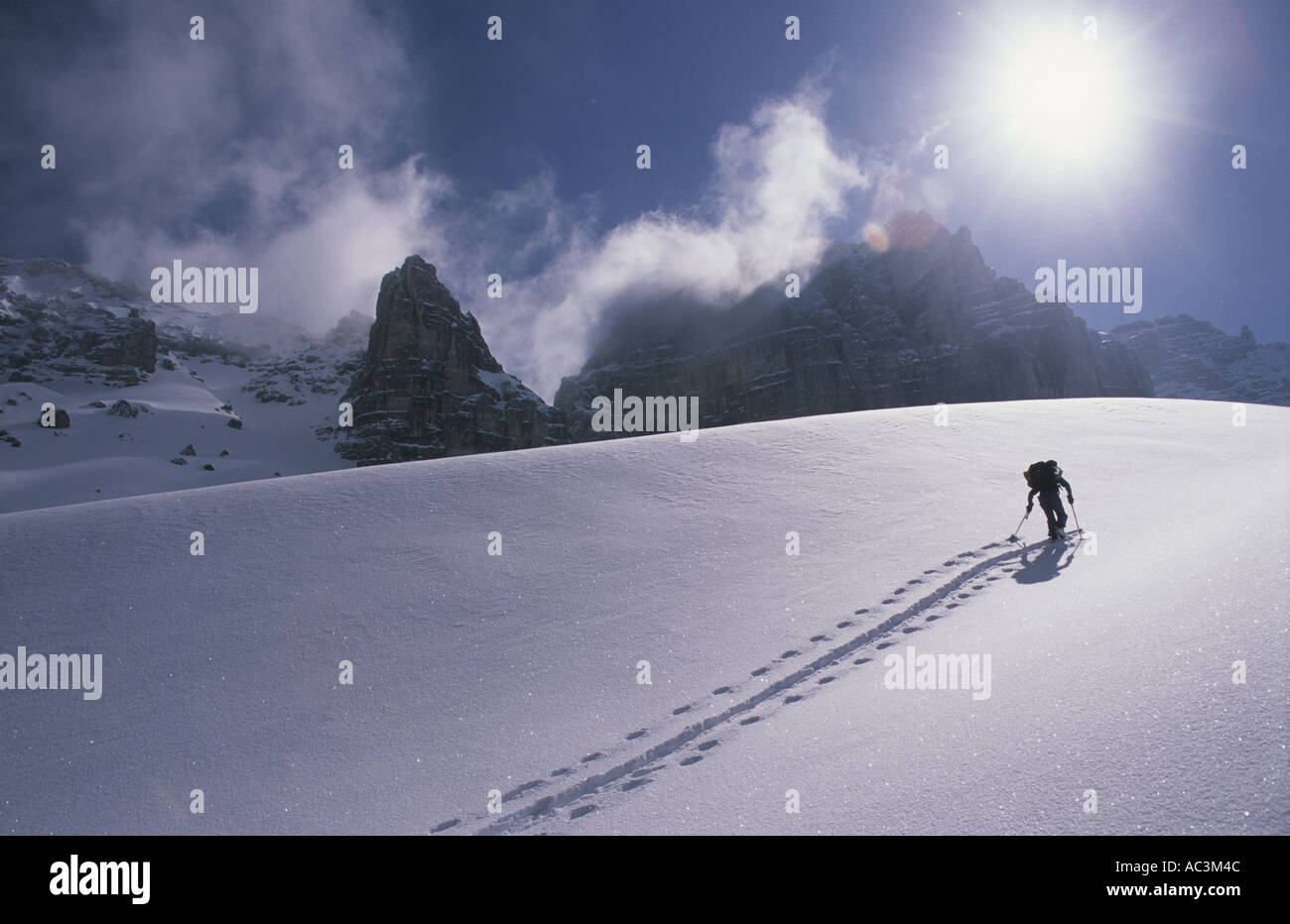 Trace de ski hi-res stock photography and images - Alamy