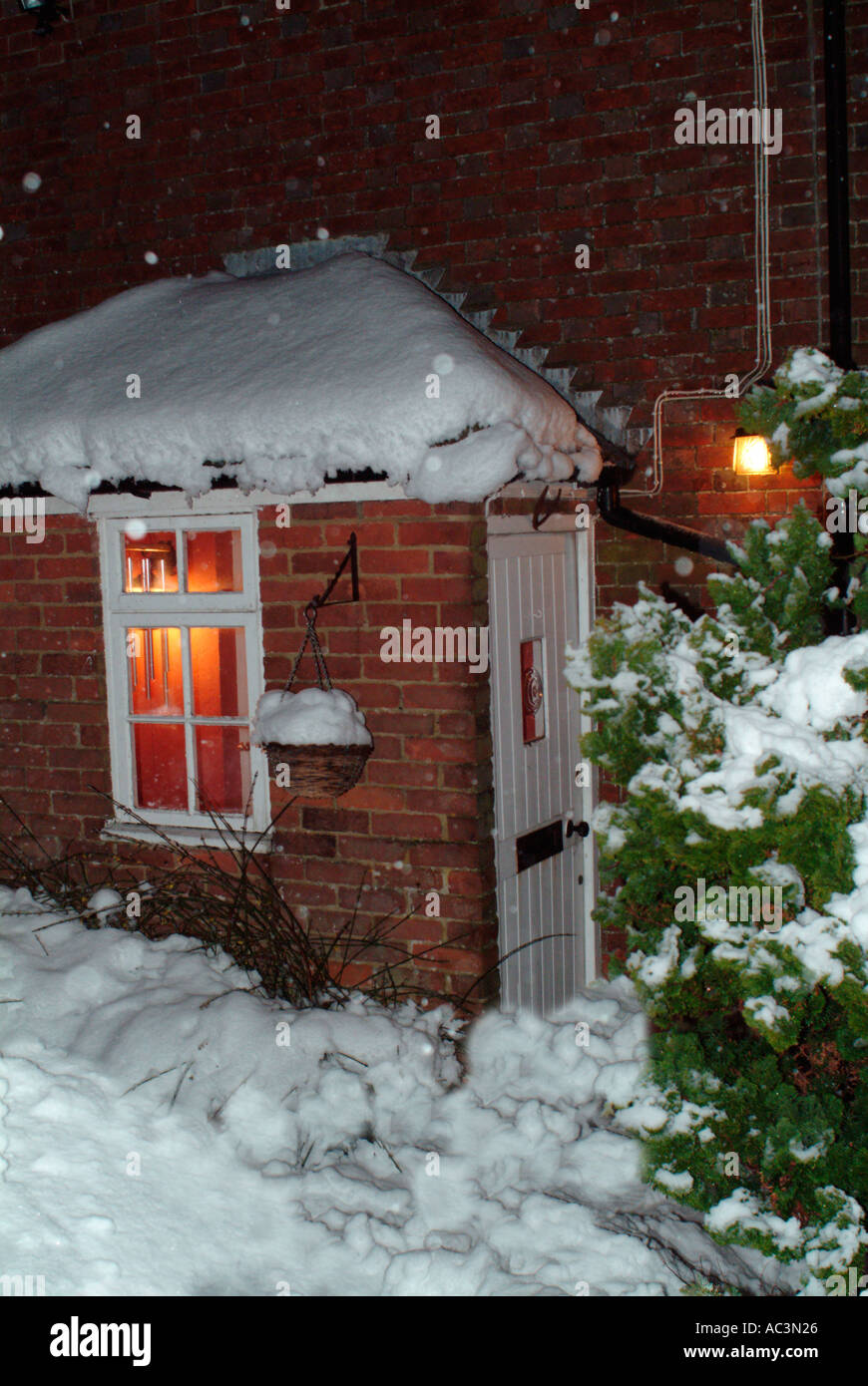 Familiar warmth hi-res stock photography and images - Alamy