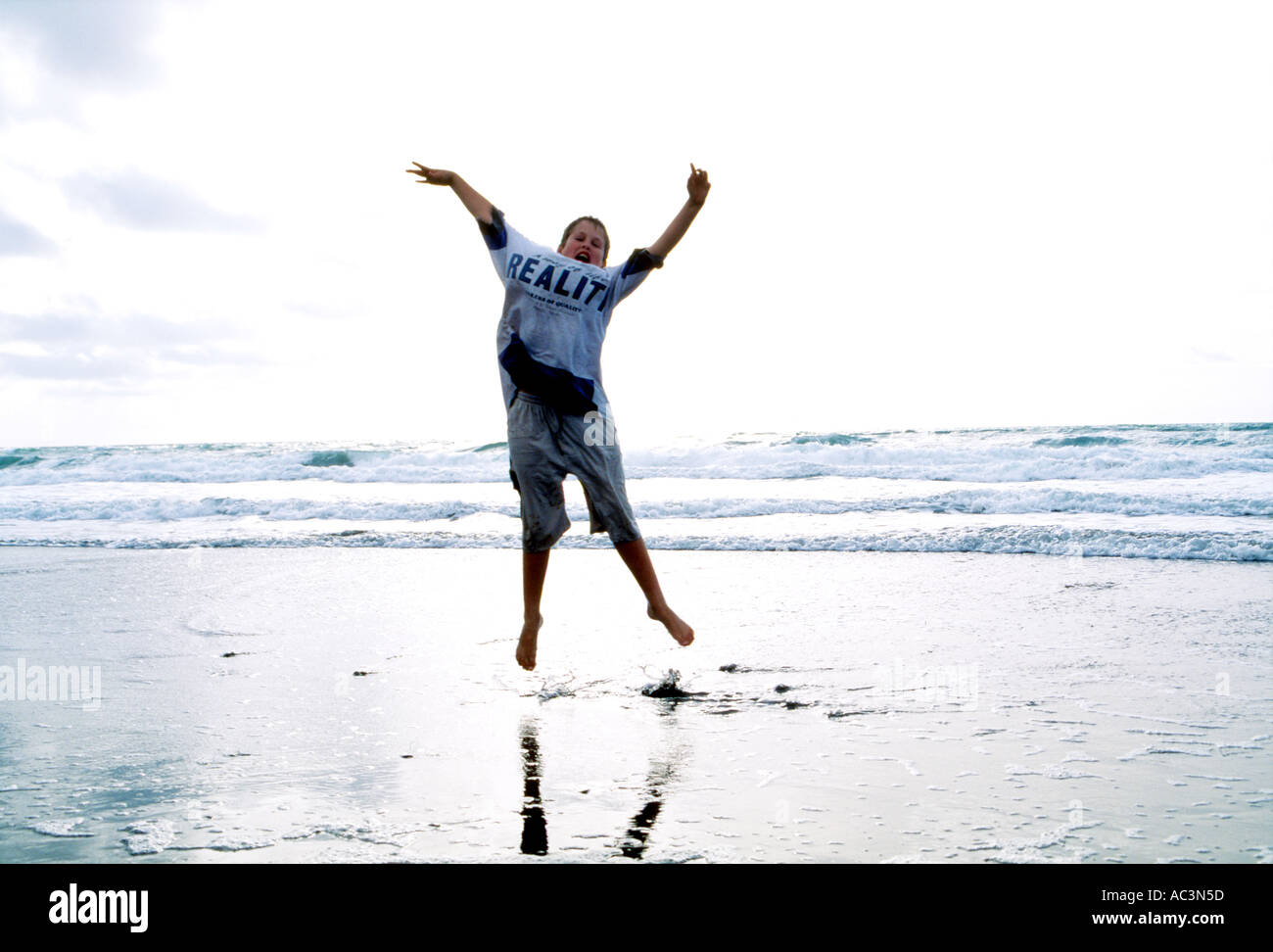Kids win celebrate jump hi-res stock photography and images - Alamy
