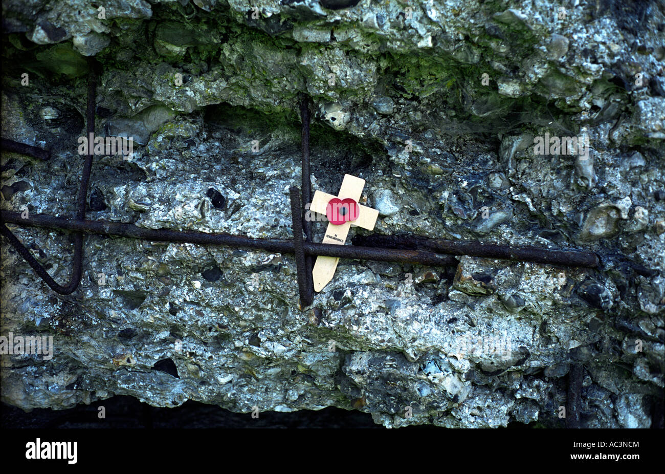 BELGIUM YPRES IEPER THE SALIENT FLANDERS A CROSS OF REMEMBRANCE PLACED ...