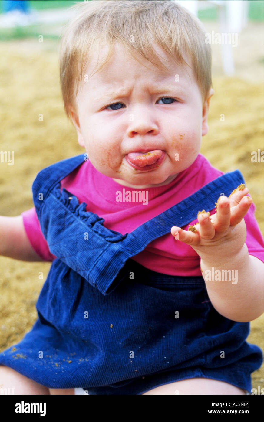 Comical help hi-res stock photography and images - Alamy