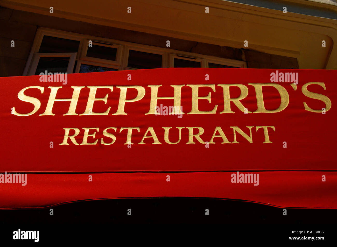Shepherds restaurant london hi-res stock photography and images - Alamy