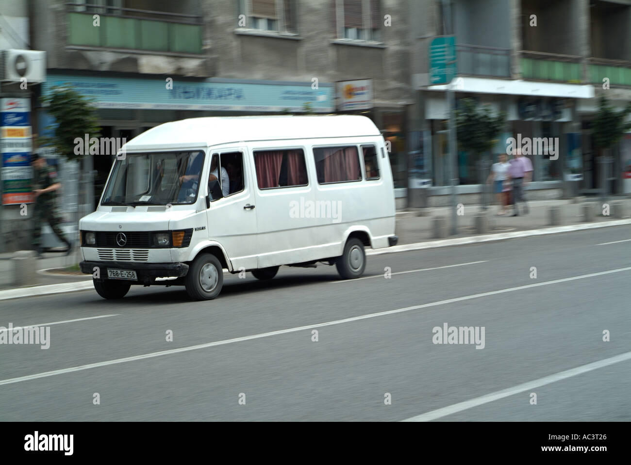 Minibus hi-res stock photography and images - Alamy