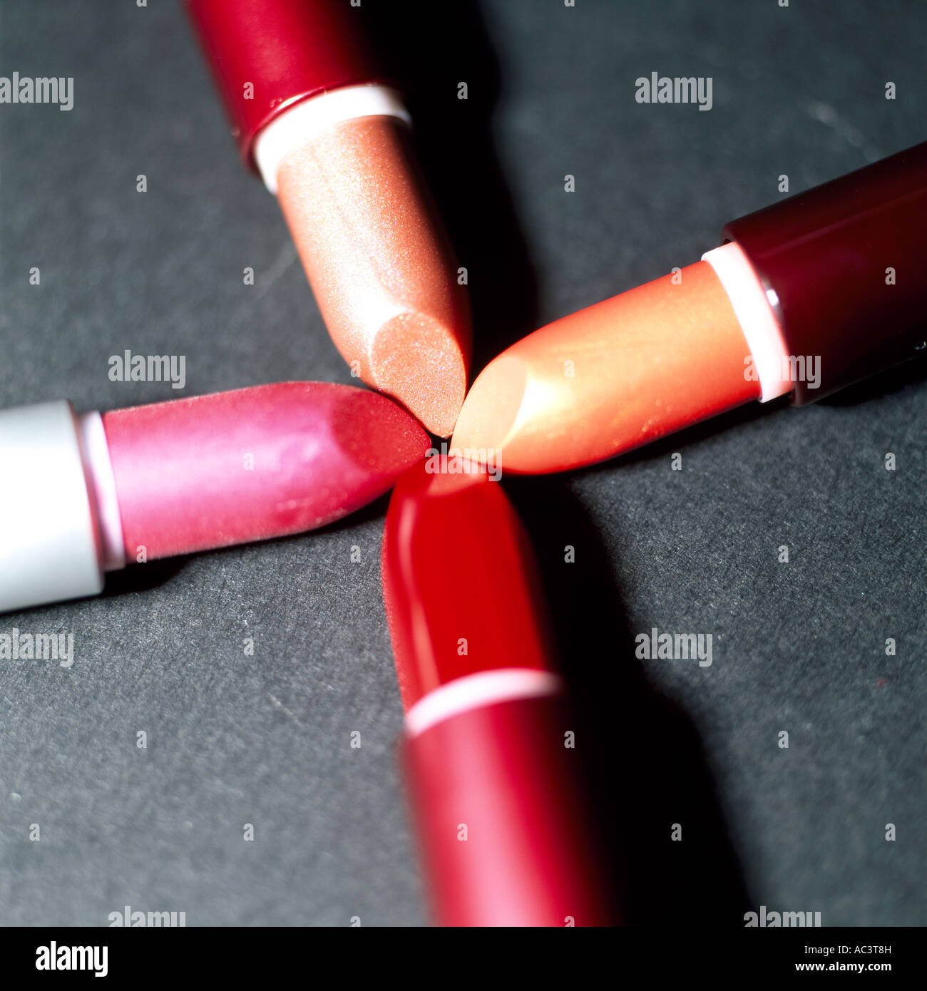 Bronze lipstick hi-res stock photography and images - Alamy