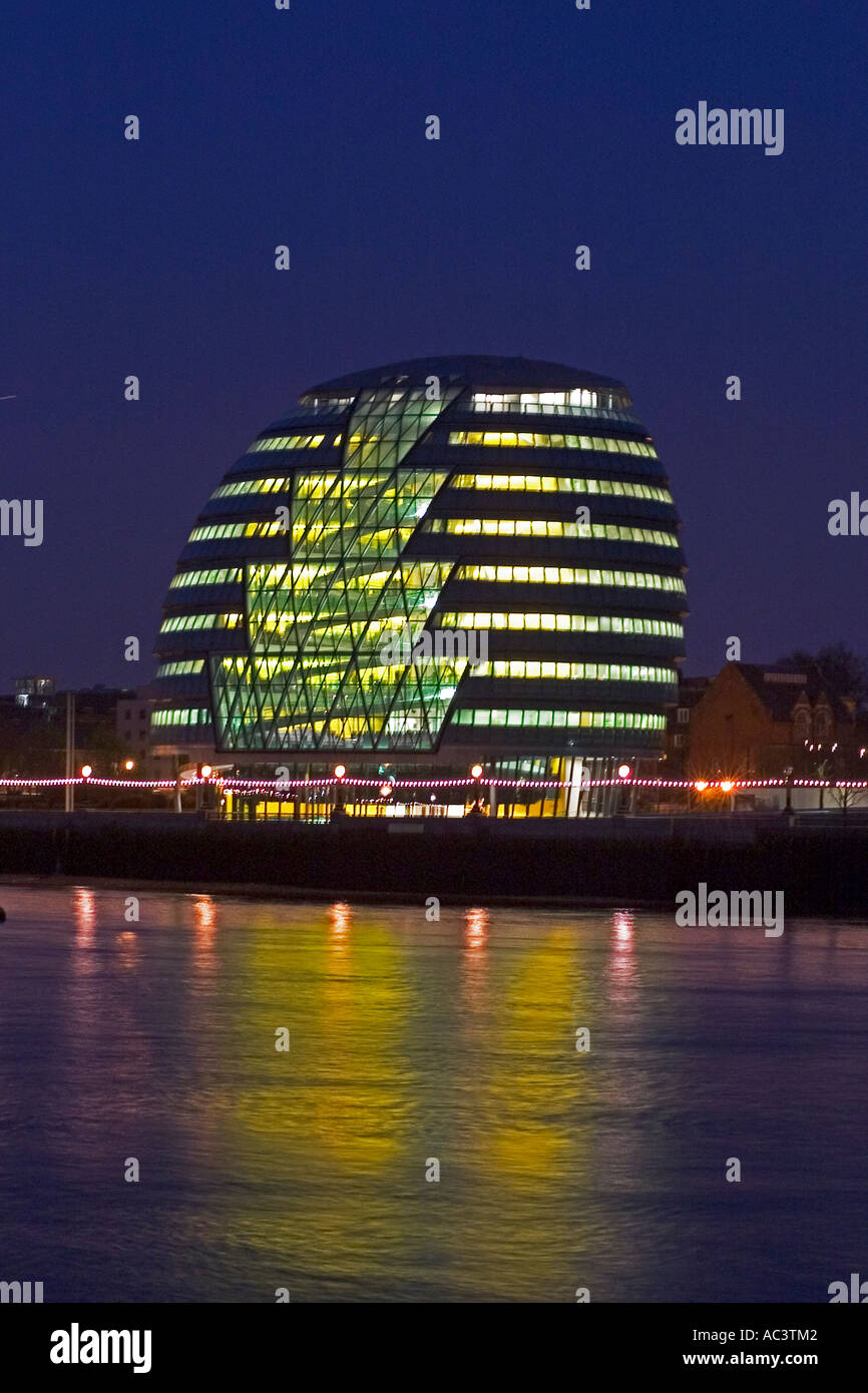 Greater london authority new building hi-res stock photography and ...