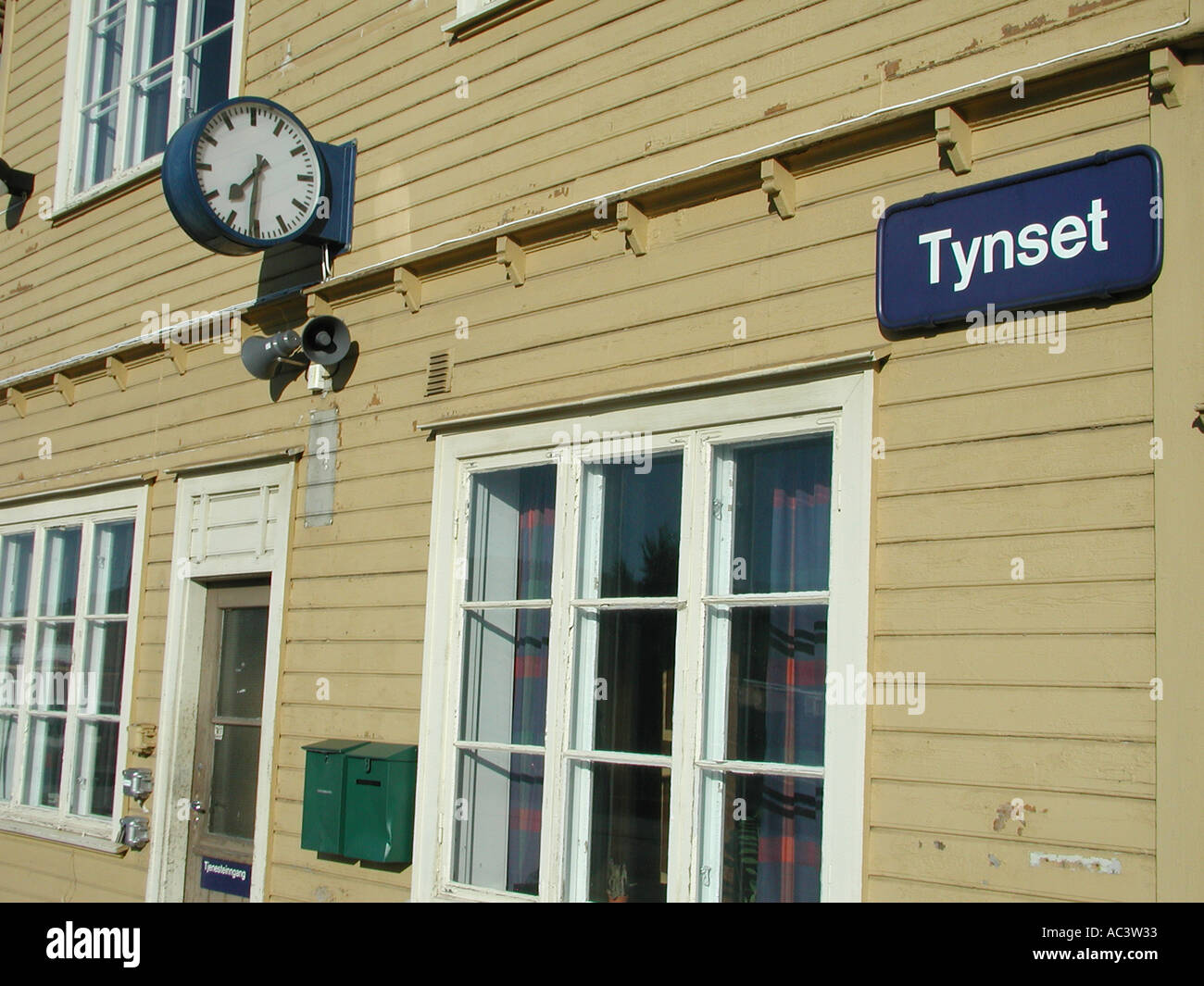 Tynset train station Stock Photo - Alamy