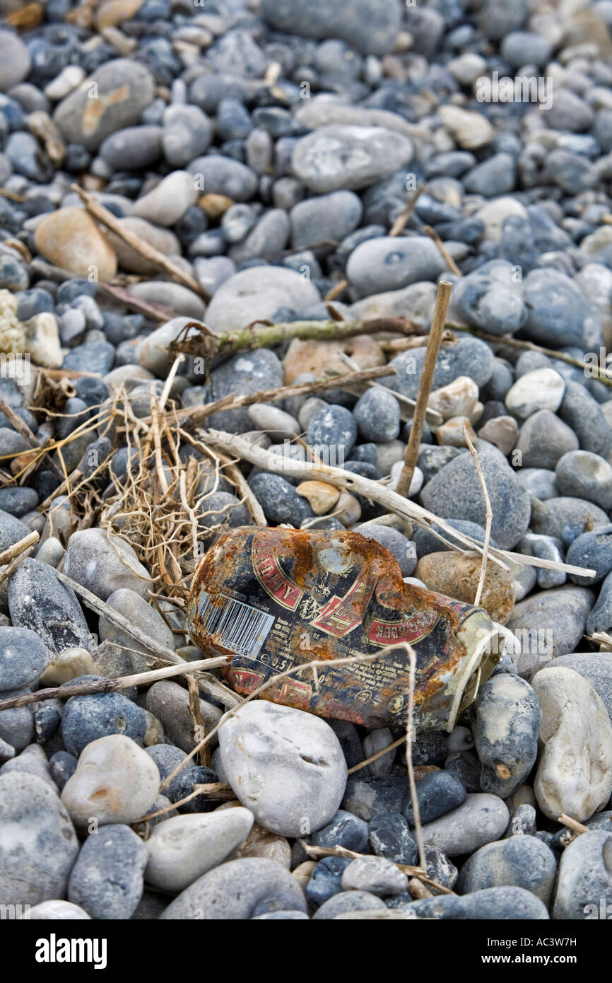 Rusty beer can hi-res stock photography and images - Alamy
