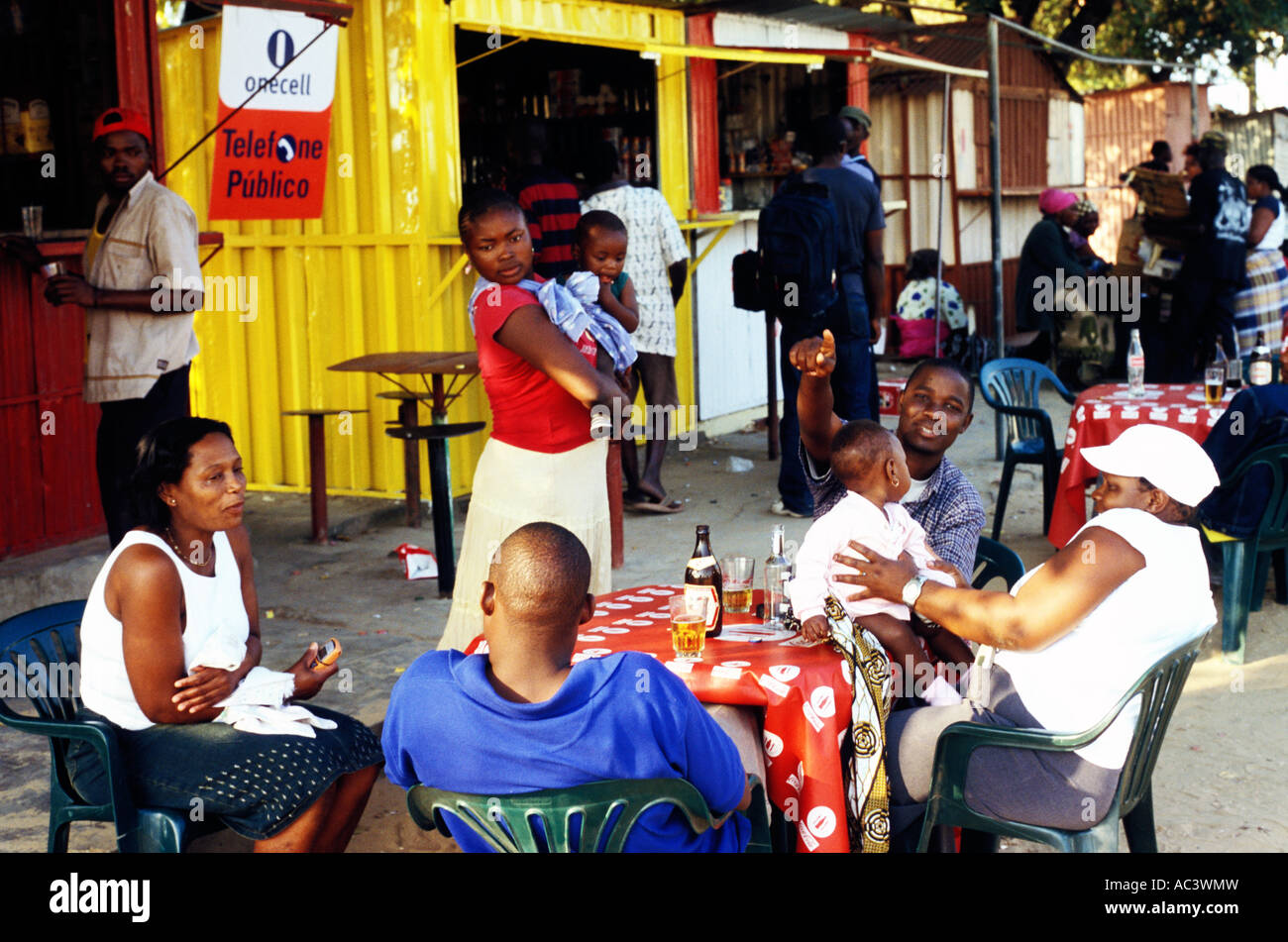 Catembe people mozambique hi-res stock photography and images - Alamy