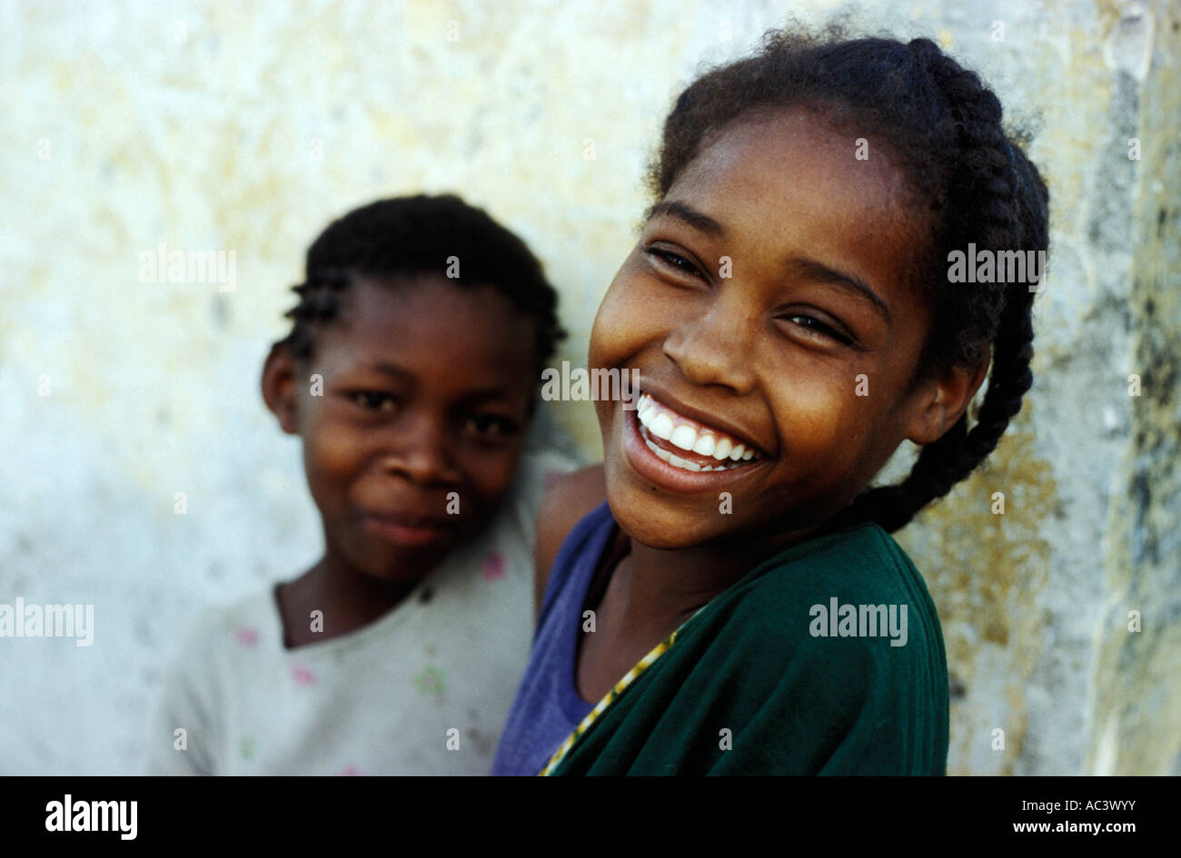 kids in lower town, ilha de mozambique, mozambique Stock Photo - Alamy