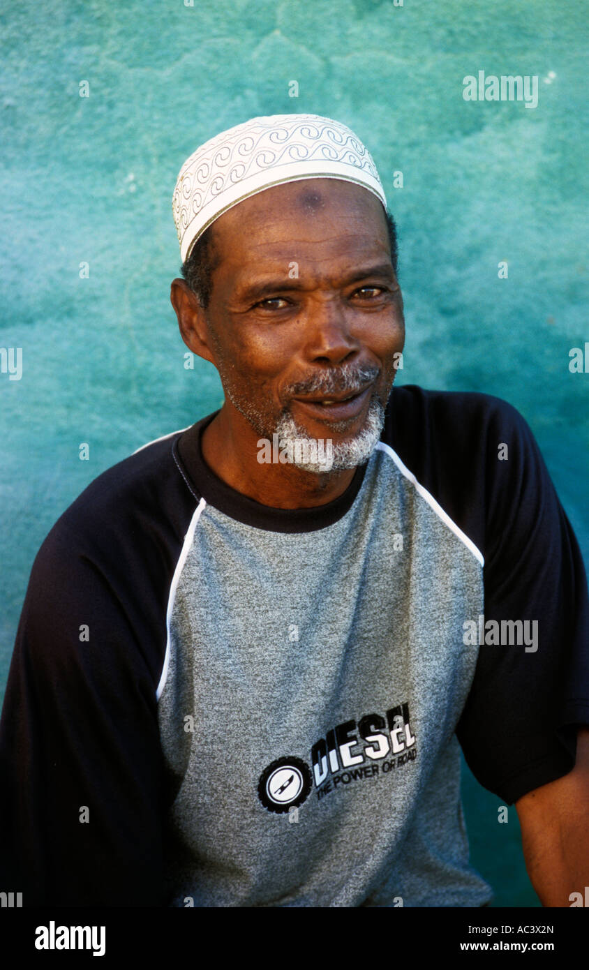 man outside west coast mosque, ilha de mozambique, mozambique Stock ...