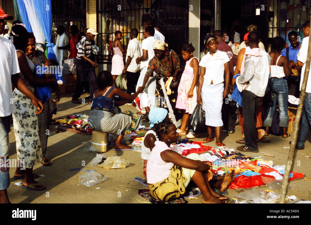 Maputo Shopping High Resolution Stock Photography and Images - Alamy