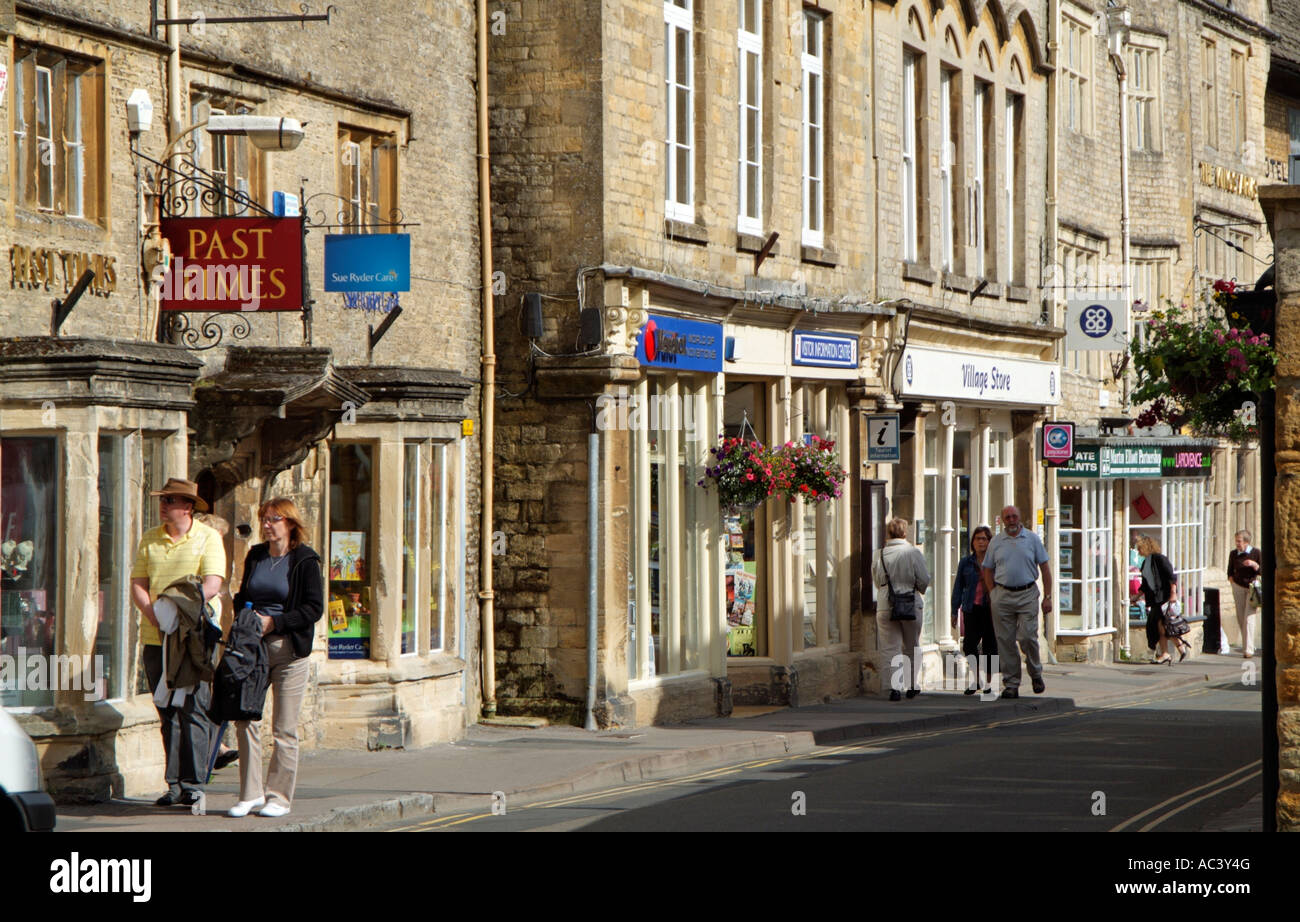 Stow on the Wold a Cotswold market town in Gloucestershire England UK ...